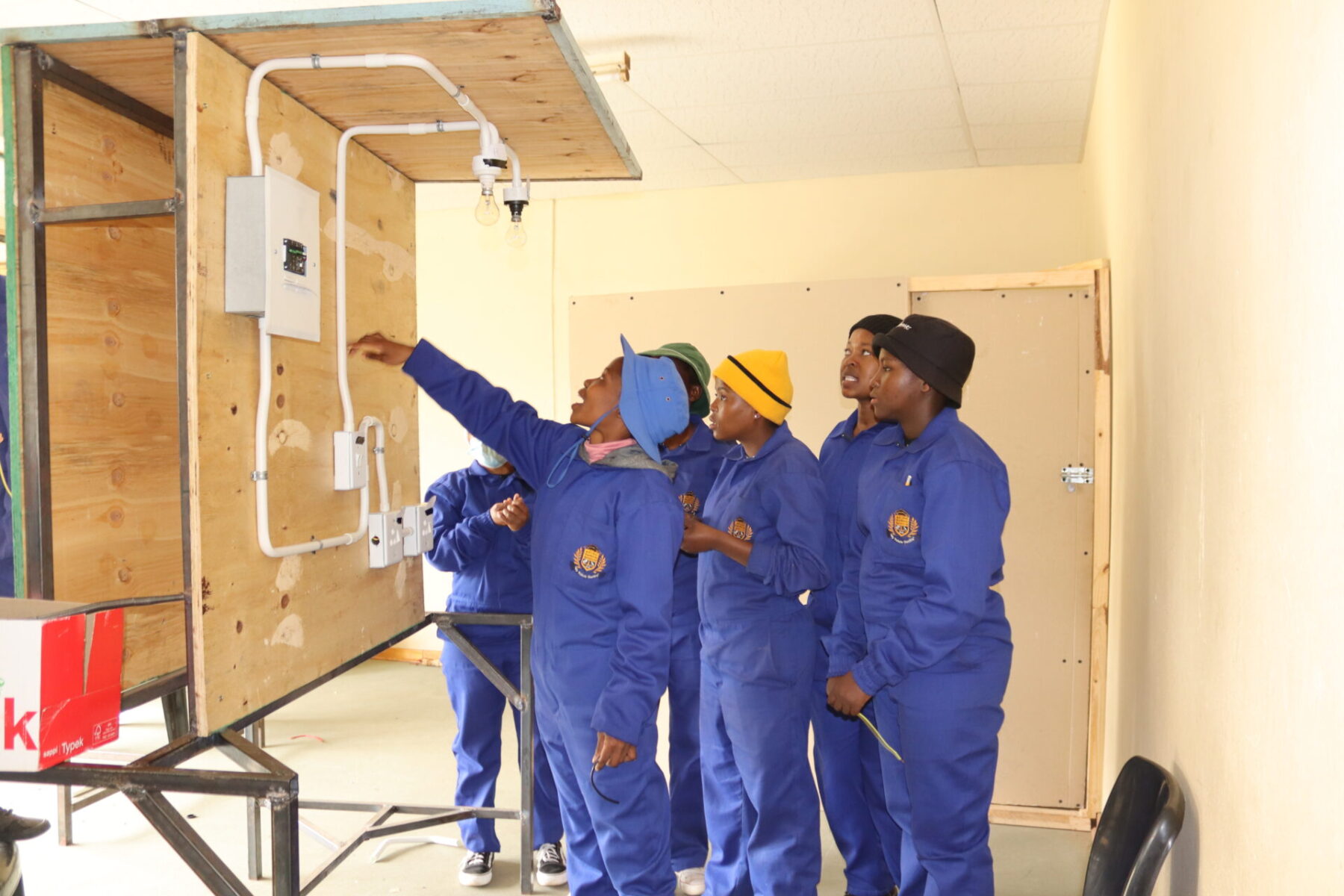 YOUTH EMPOWERMENT AND ENTREPRENEURSHIP TRAINING PROJECT LERIBE – SOS ...